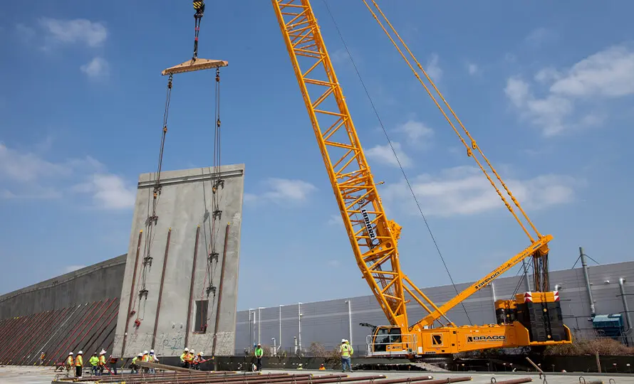 Bragg Companies Long Beach: A Quality Crane Company - Bragg Companies