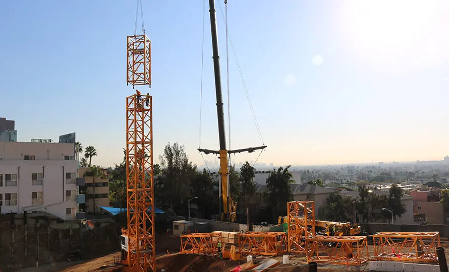 Bragg Companies: Mojave Crane and Rigging - Bragg Companies